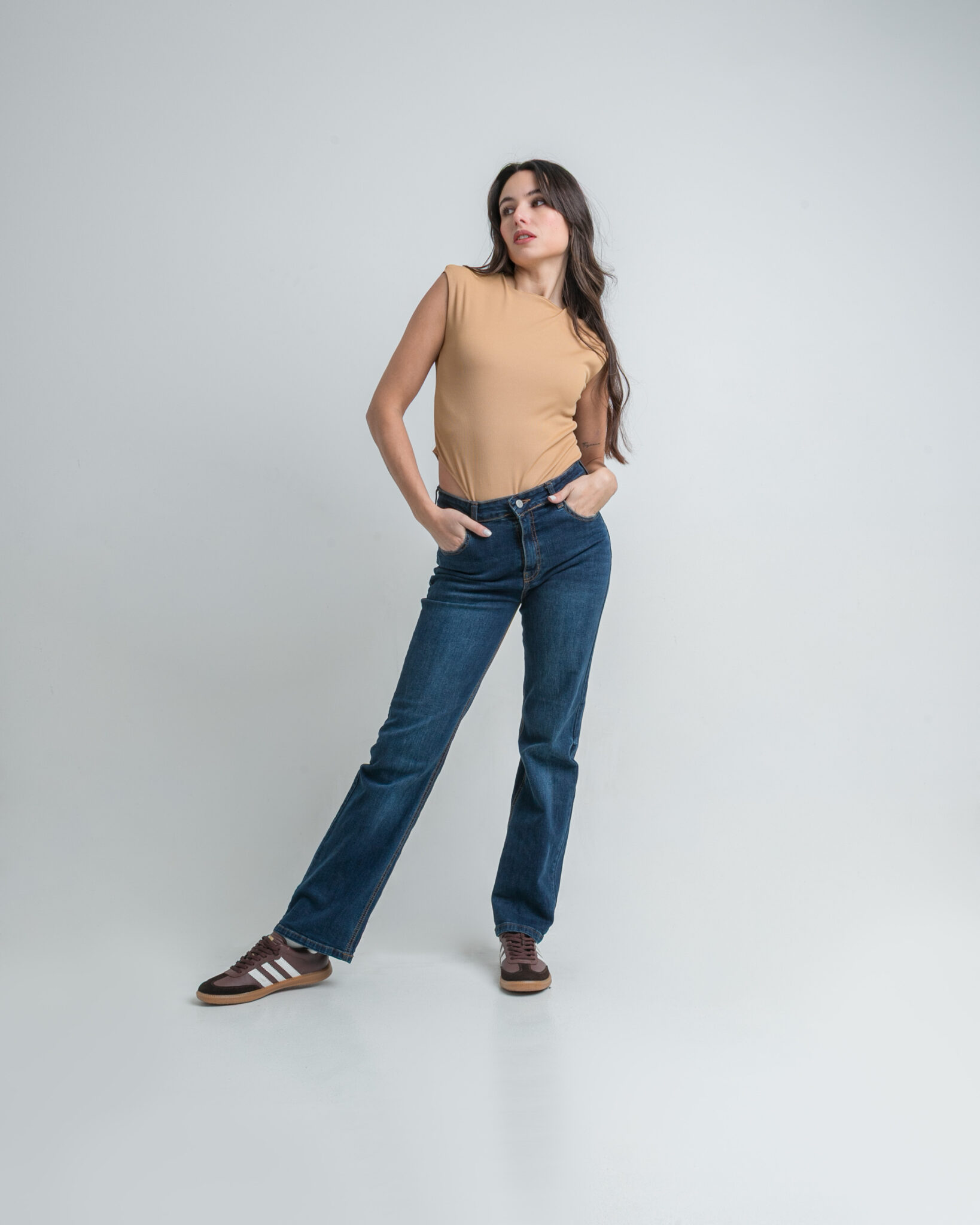 Pantalón Jean Confort Recto Elena Azul – Vertu Jeans