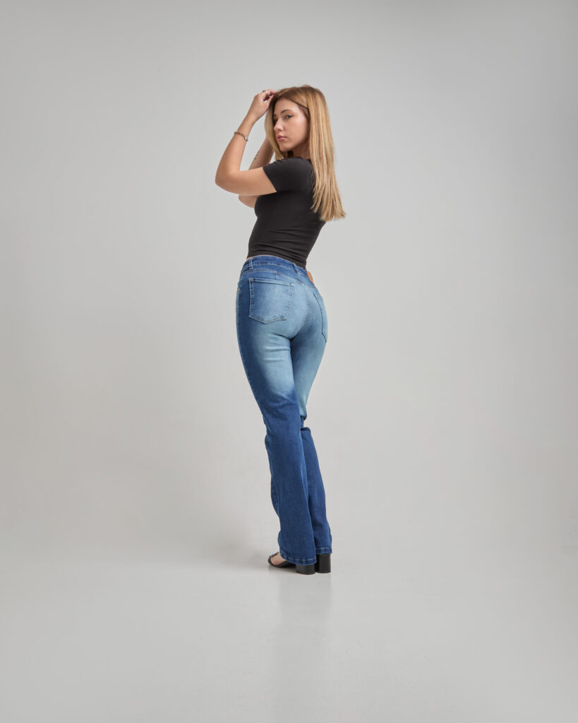 Pantalón Jean Recto Elena Azul Localizado – Vertu Jeans